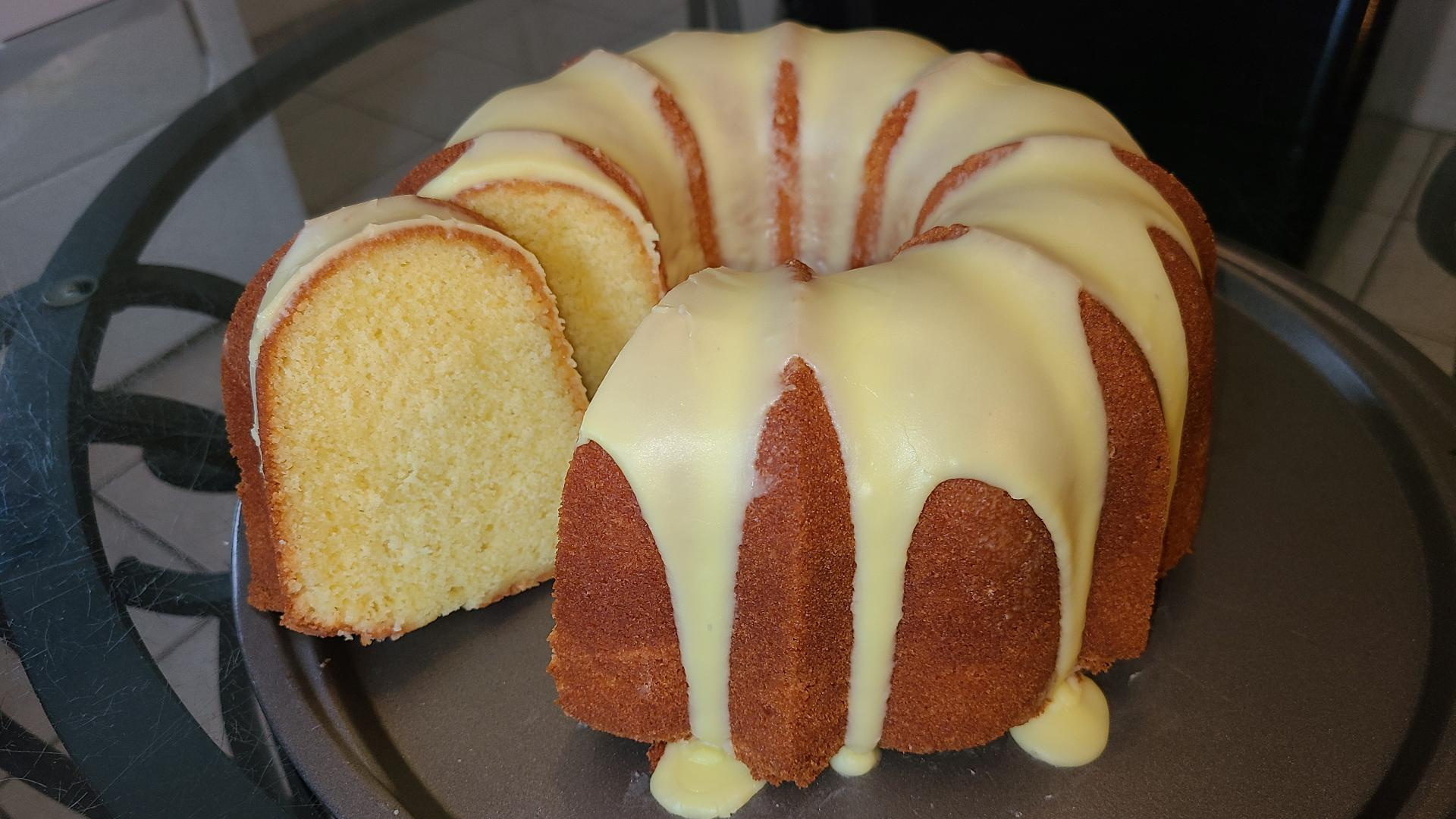 Lemon Pound Cake (2025 version) – charliethecookandrews